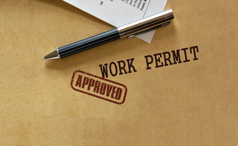 Consequences If You Work Without A Work Permit in UAE